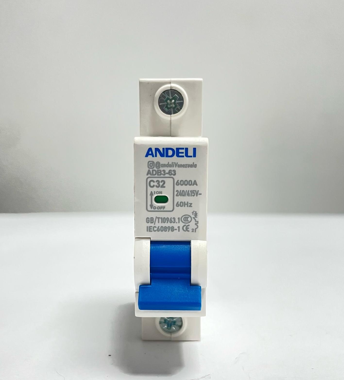 Breaker Termomagnético 1X32amp, Andeli (cod.2491) - Todoelectrico Valencia